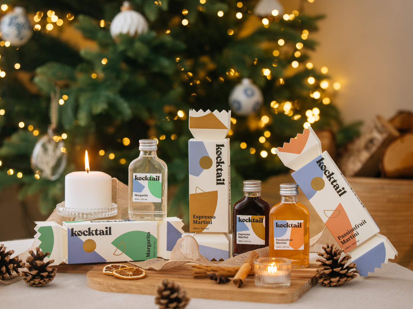 Luxury Christmas Crackers with Cocktails | Kocktail Gift Ideas